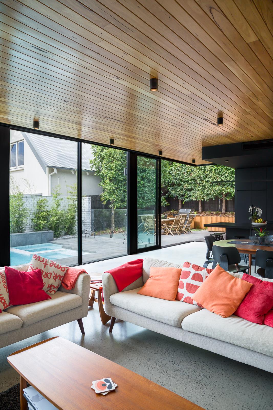 Caulfield South, Victoria: M.L and R.L’s Mid-century modern inspired ...